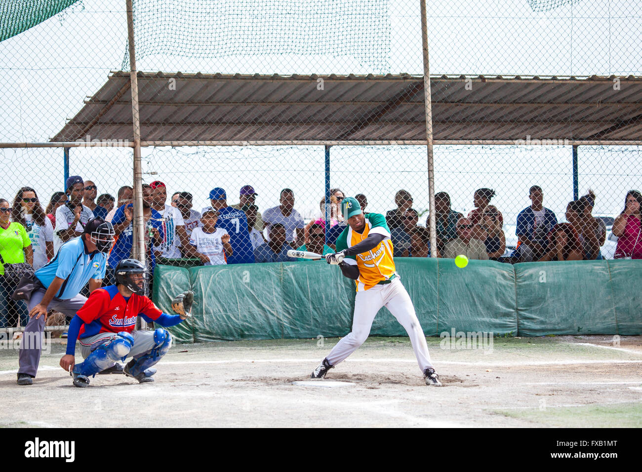 male versus male softball match Stock Photo - Alamy