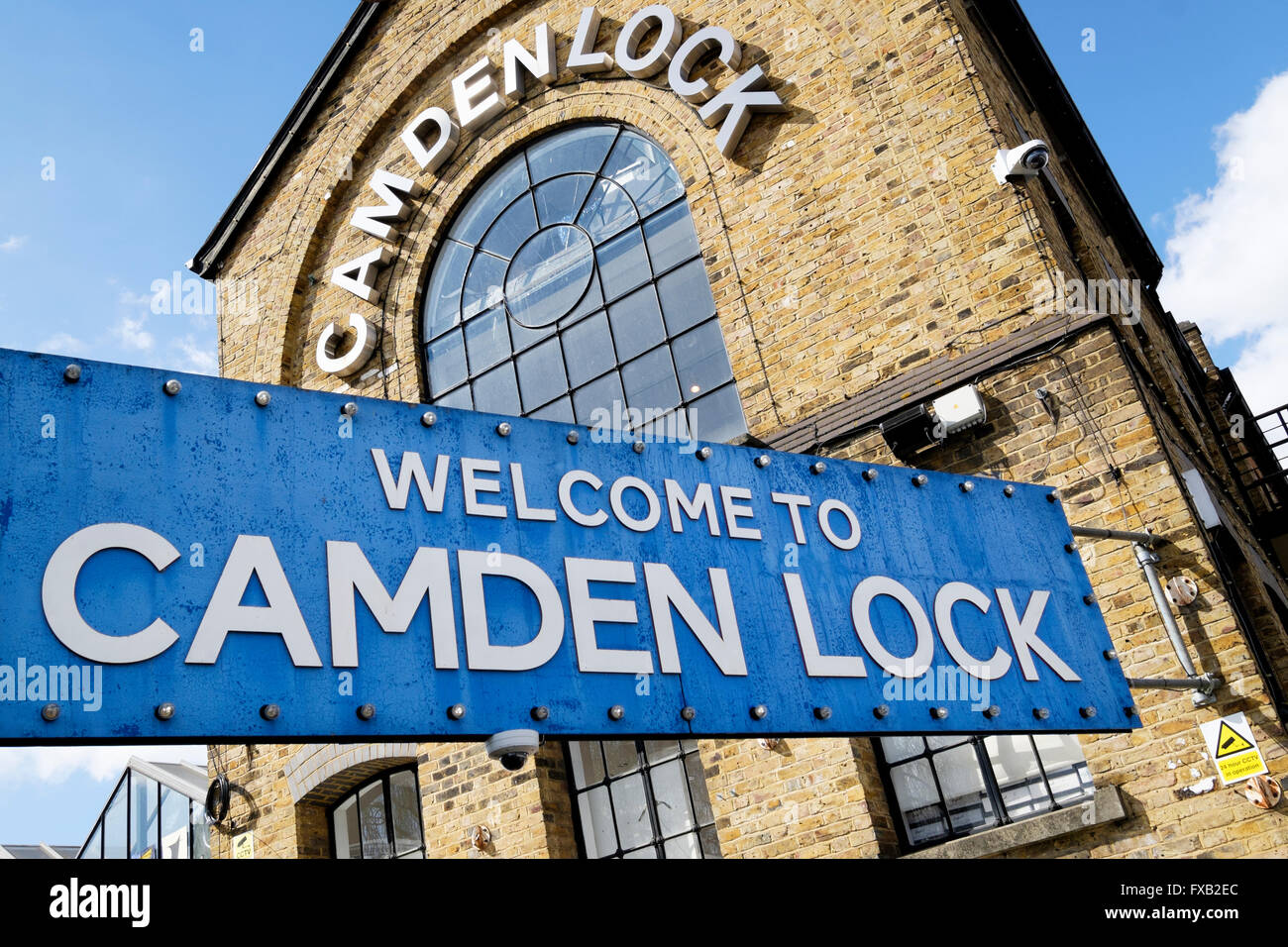 Signs at the entrance to Camden Lock market, London, England, UK Stock ...