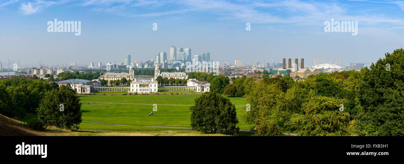 Uk urban park panoramic hi-res stock photography and images - Alamy