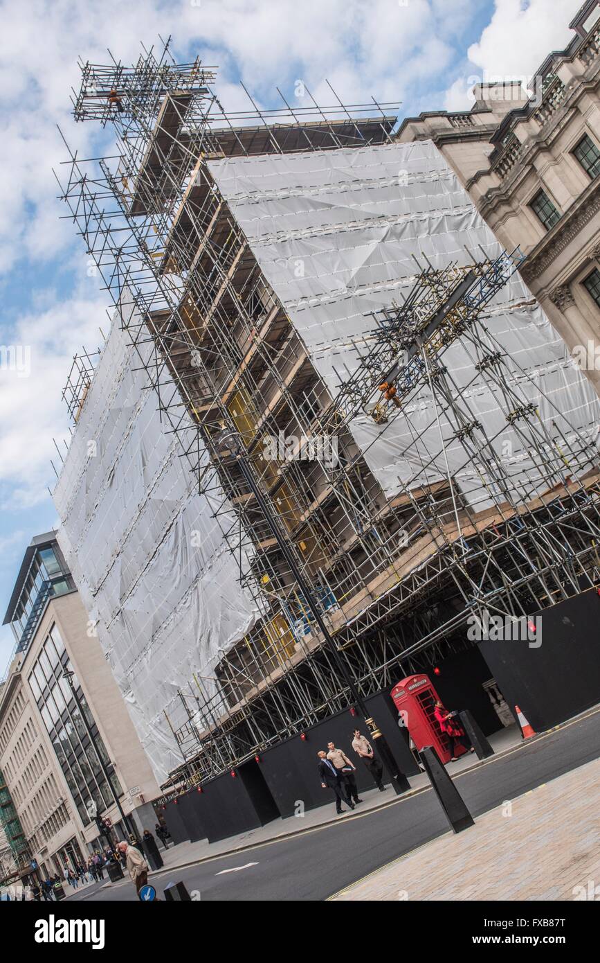 10 Waterloo Place (former Lloyds bank) SW1Y 4BE Stock Photo - Alamy