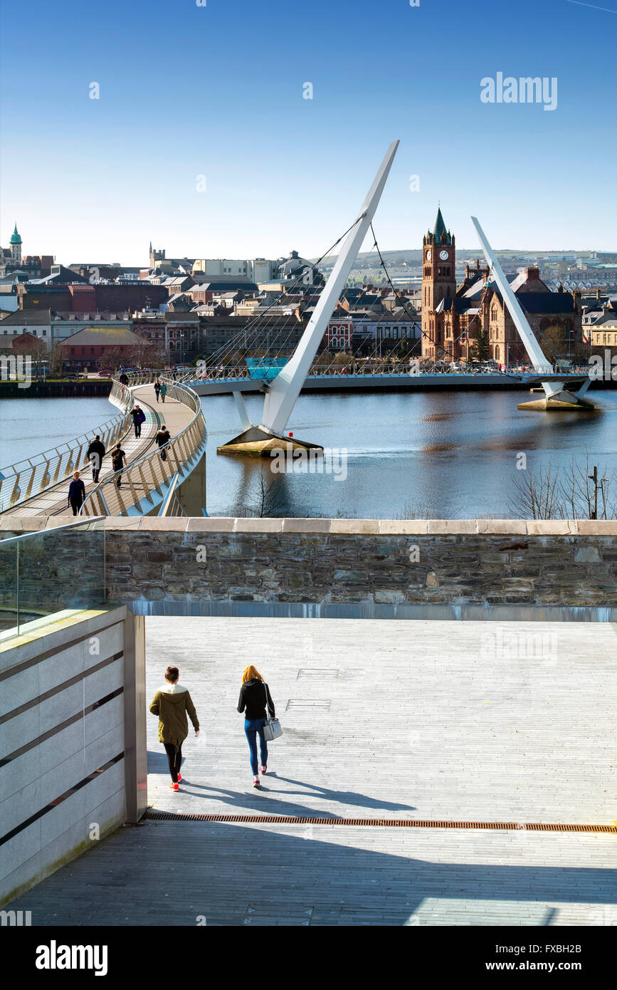 Peace Bridge Derry City Northern Ireland Foyle Stock Photo - Alamy