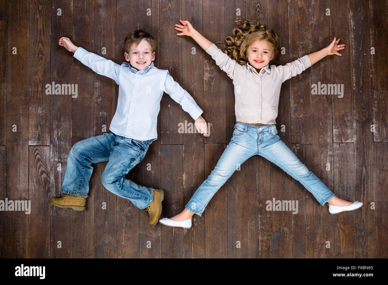 Top view photo of children Stock Photo - Alamy