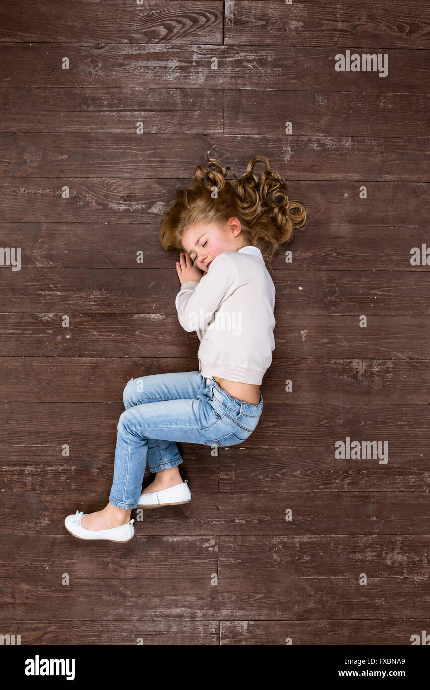 Top view photo of little girl Stock Photo - Alamy