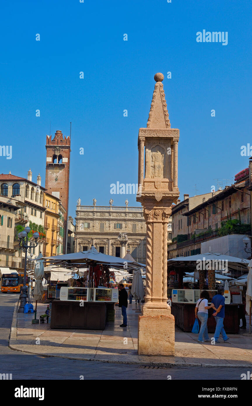 Verona, Piazza delle Erbe, Erbe Square, Veneto. Italy, Europe Stock ...