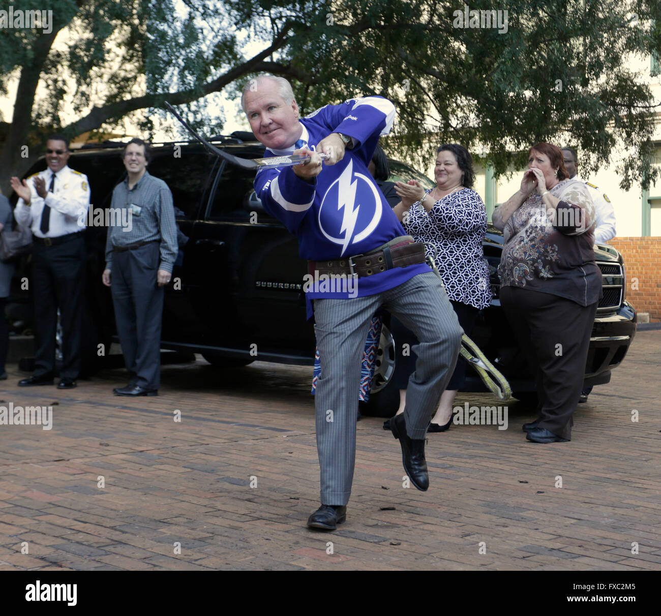 Tampa, Florida, USA. 13th Apr, 2016. Tampa Mayor Bob Buckhorn shoots ...