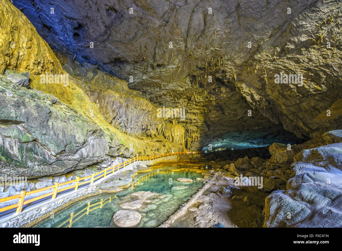 The lives of the rich and famous hi-res stock photography and images ...