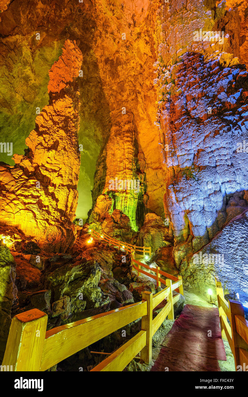 Hechi, Hechi, CHN. 14th Apr, 2016. Hechi, CHINA - April 9 2016 ...