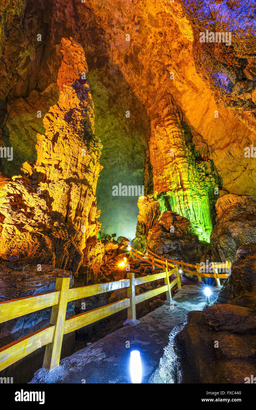 Hechi, Hechi, CHN. 14th Apr, 2016. Hechi, CHINA - April 9 2016 ...