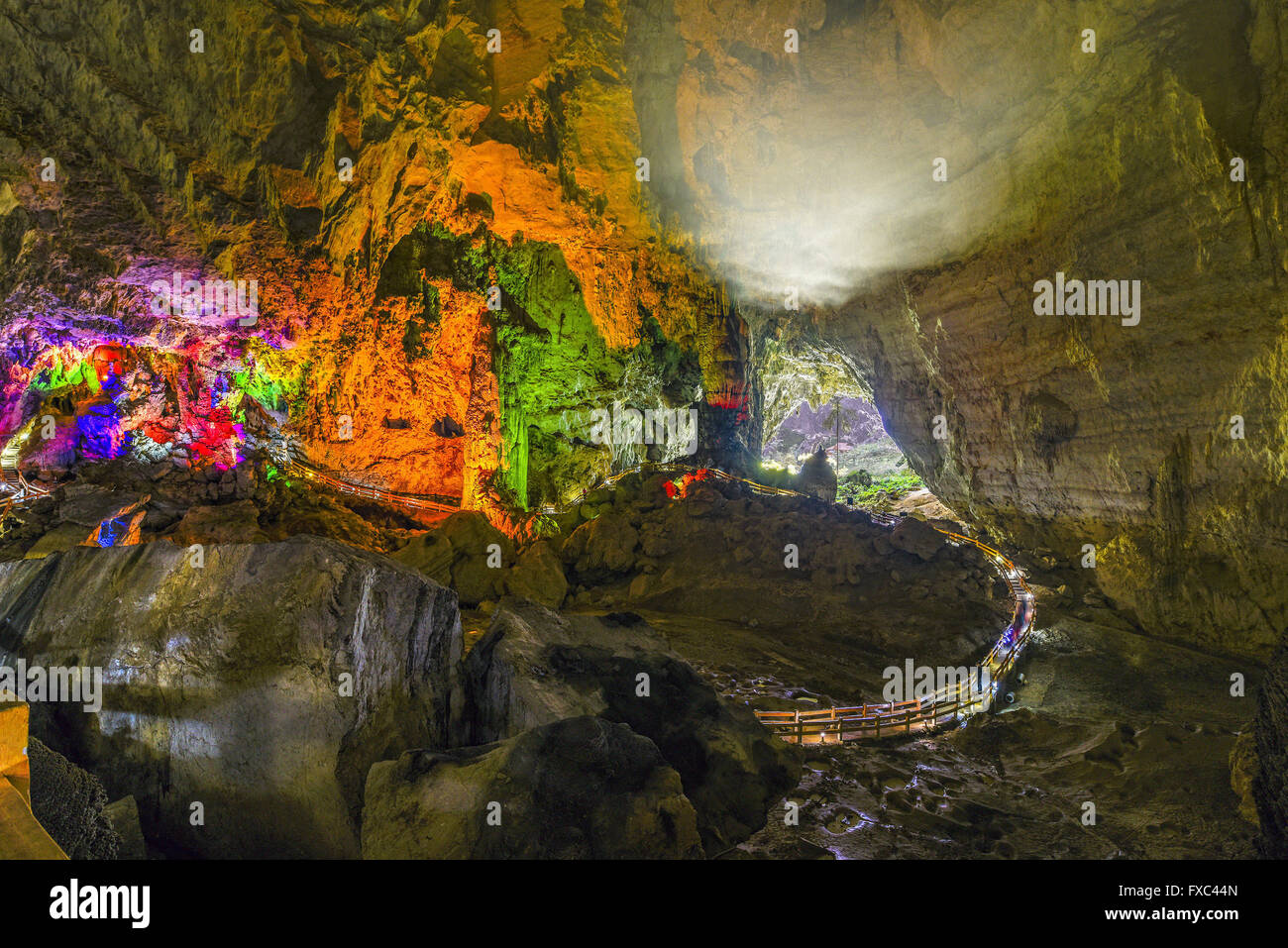 Hechi, Hechi, CHN. 14th Apr, 2016. Hechi, CHINA - April 9 2016 ...