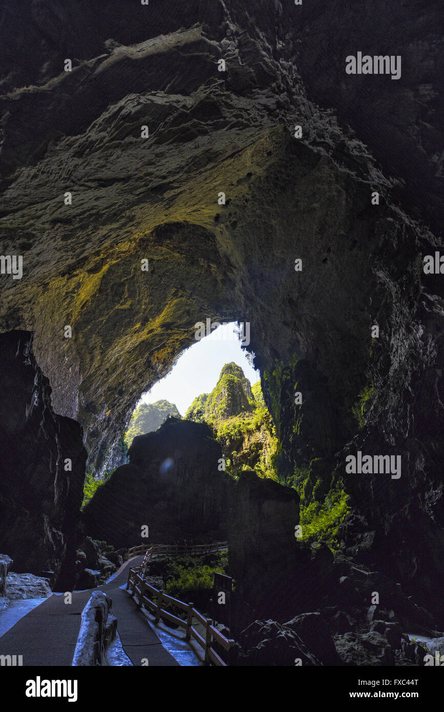 Hechi, Hechi, CHN. 14th Apr, 2016. Hechi, CHINA - April 9 2016 ...