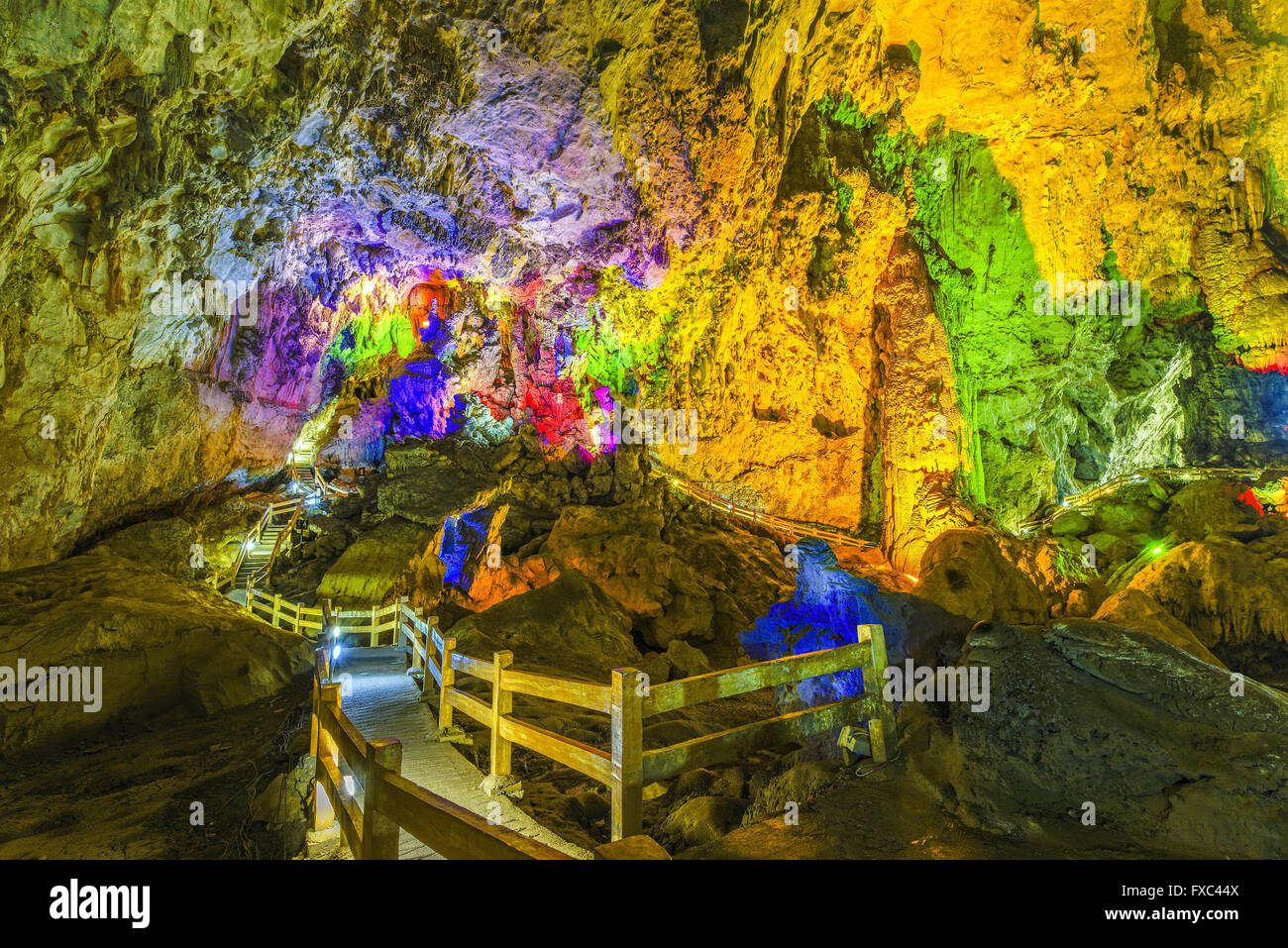 Hechi, Hechi, CHN. 14th Apr, 2016. Hechi, CHINA - April 9 2016 ...