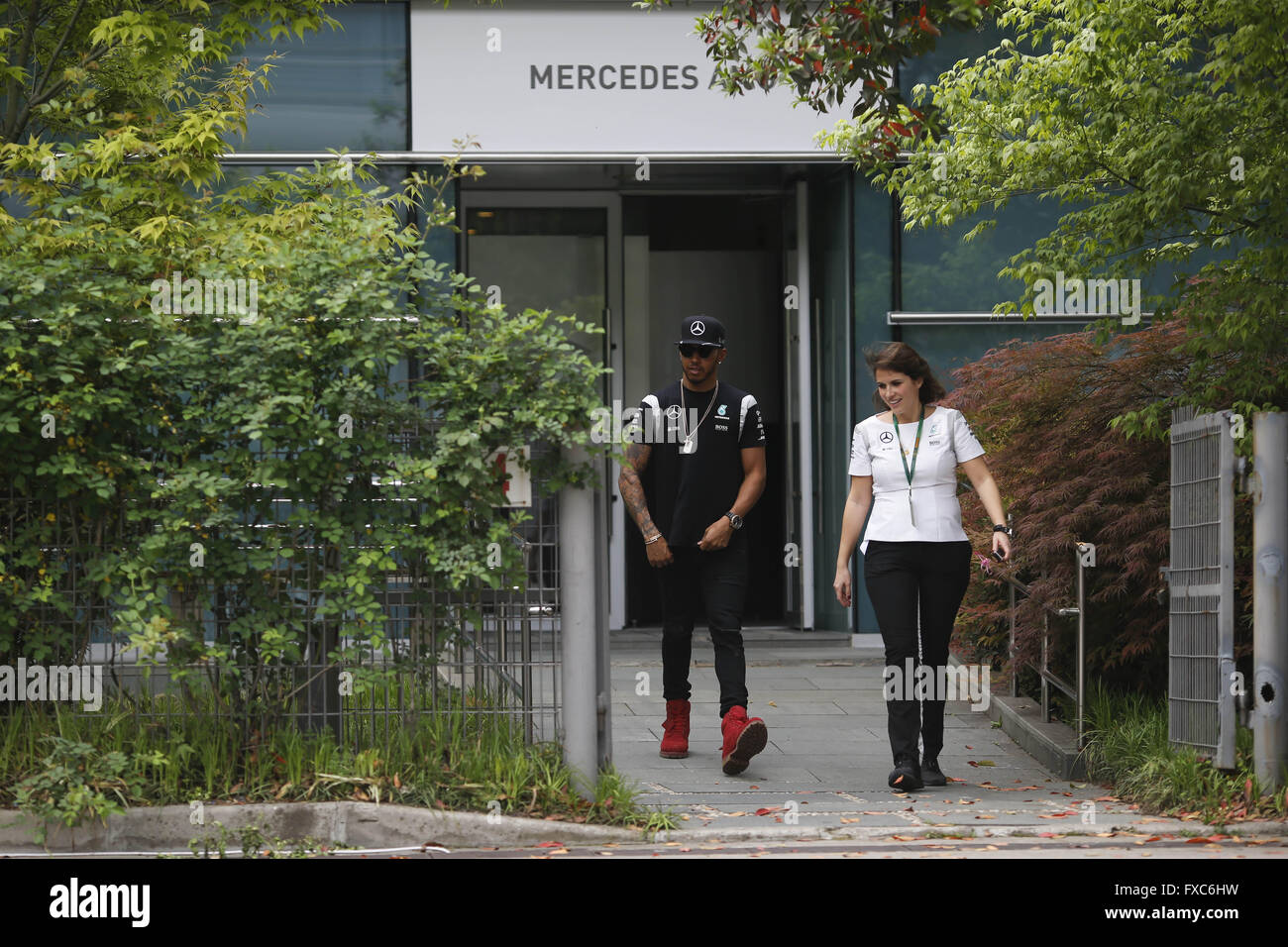 Lewis hamilton 2016 china hi-res stock photography and images - Alamy