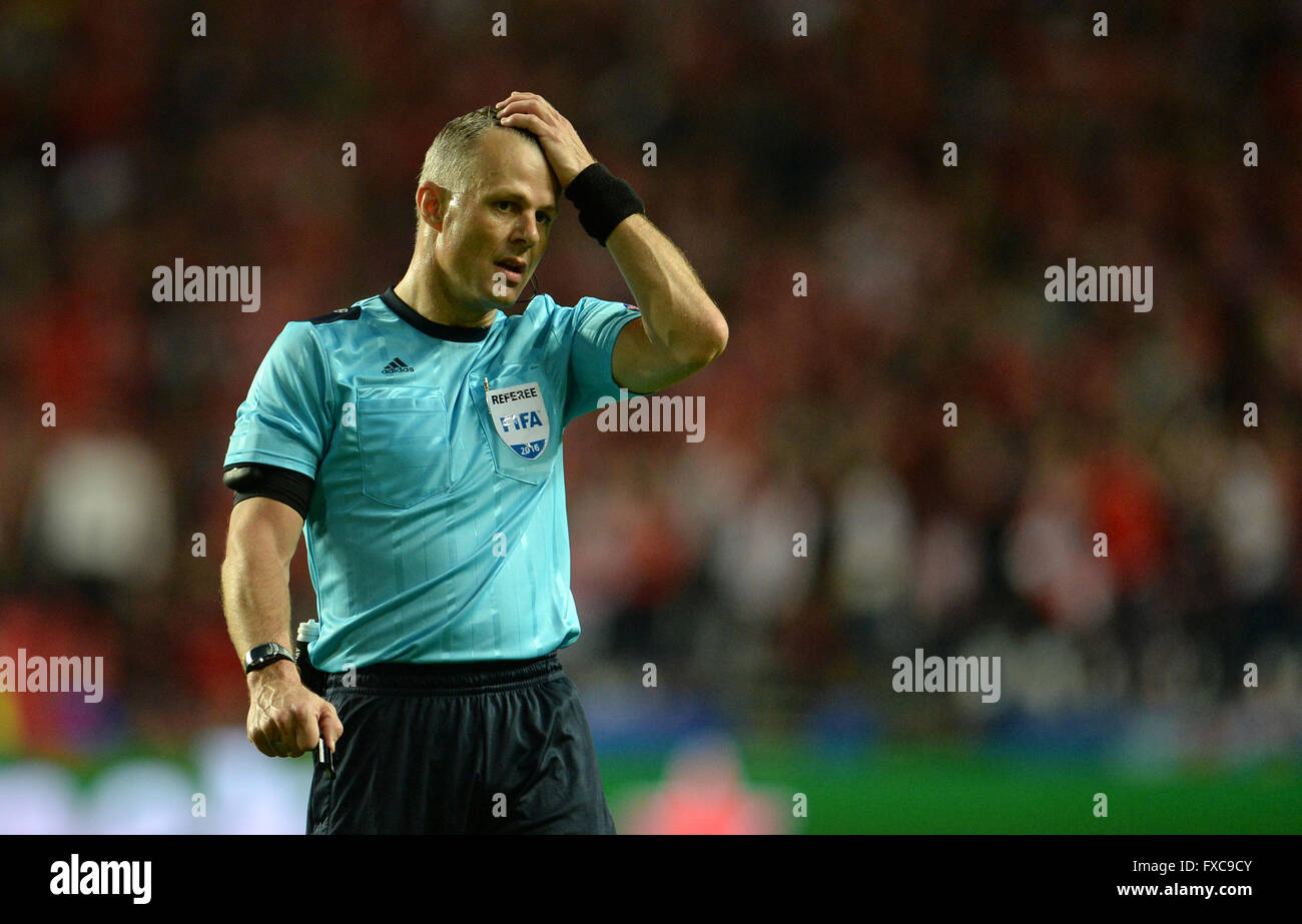 The dutch referee hi-res stock photography and images - Alamy