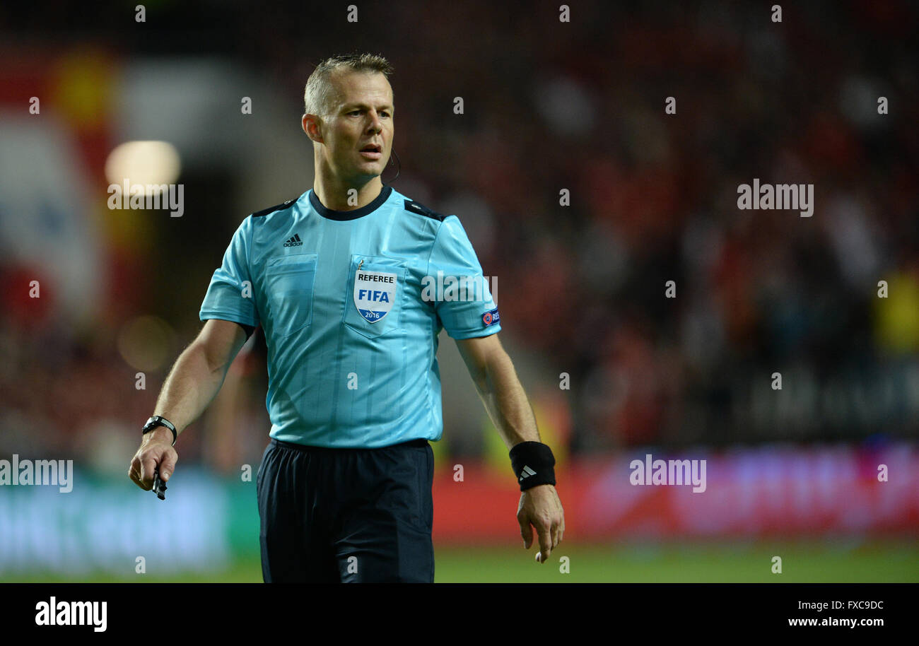 Dutch referee Bjoern Kuipers during the UEFA Champions League ...
