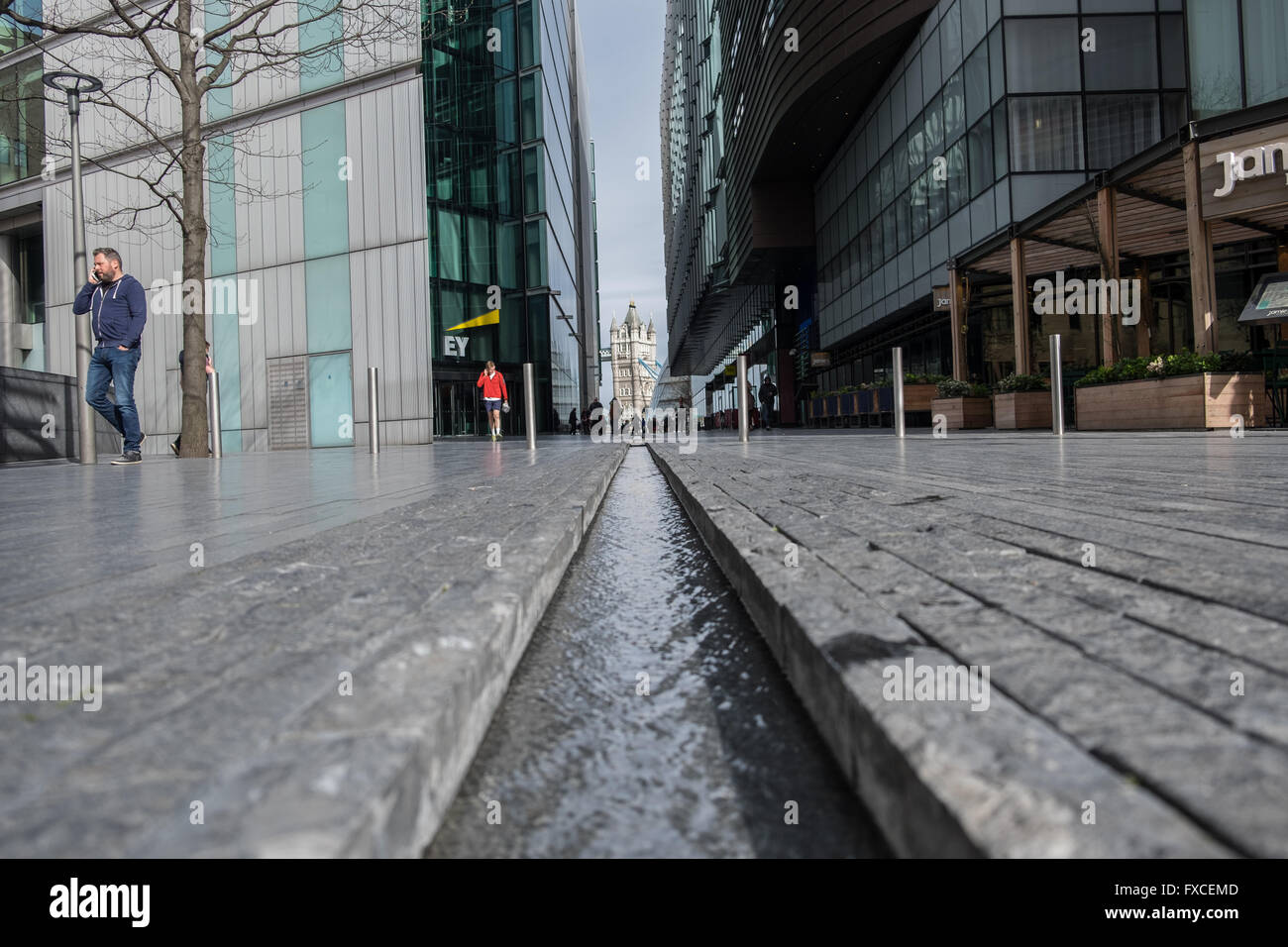 Pedestrianized area at More London, London, UK Stock Photo - Alamy