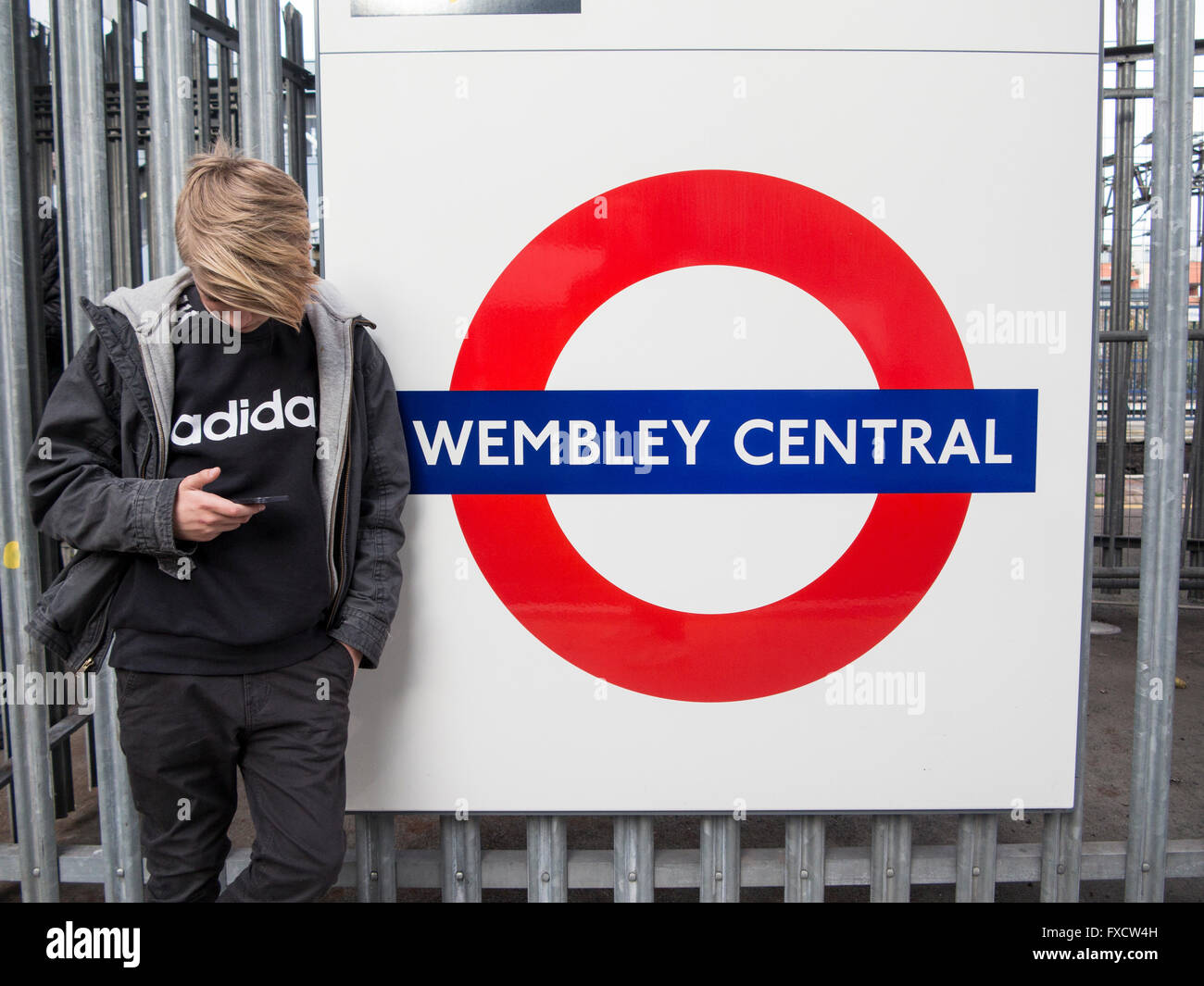 Wembley stadium train station hi-res stock photography and images - Alamy