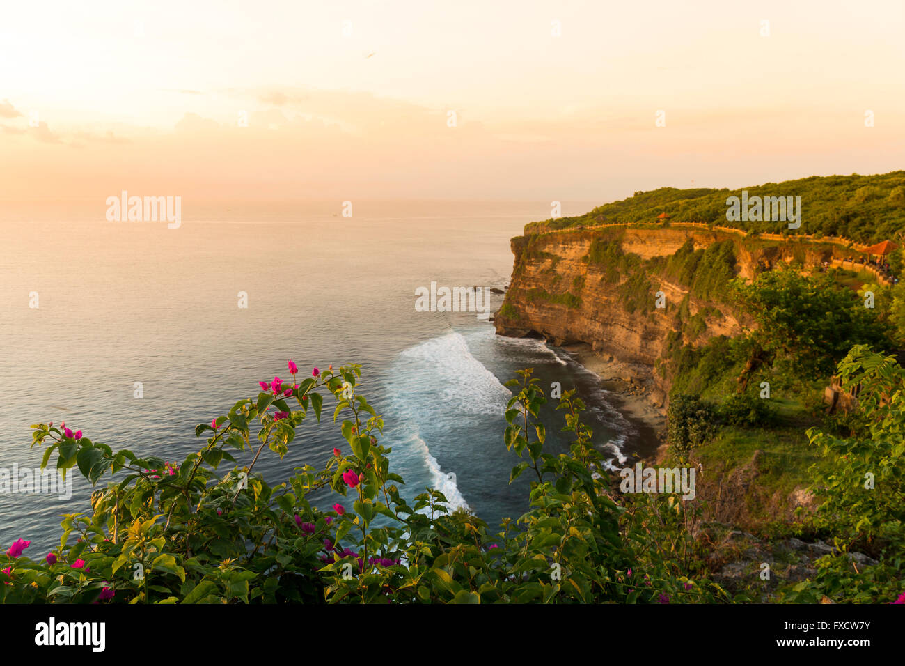 Cliff temple hi-res stock photography and images - Alamy
