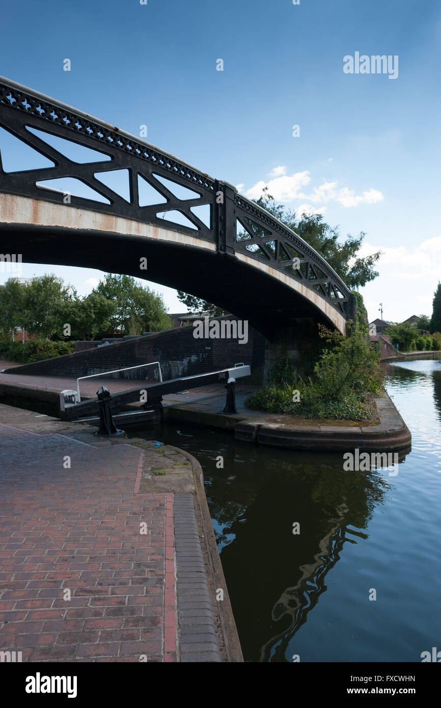 Birmingham water network hi-res stock photography and images - Alamy
