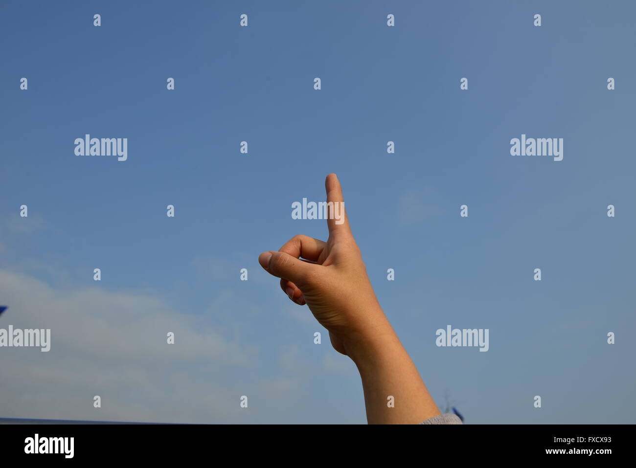 hand making the number one Stock Photo - Alamy