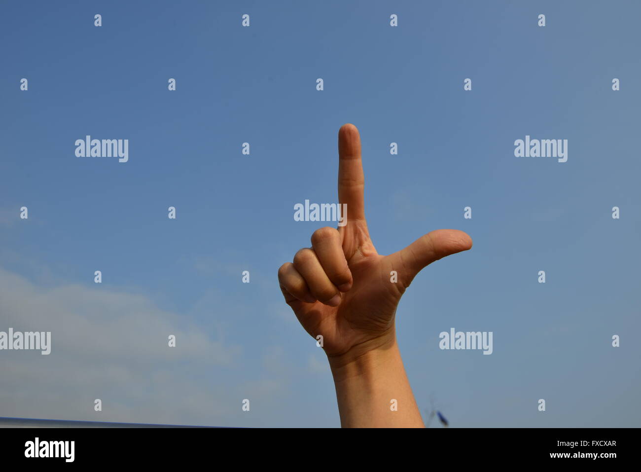 hand making the number seven Stock Photo - Alamy