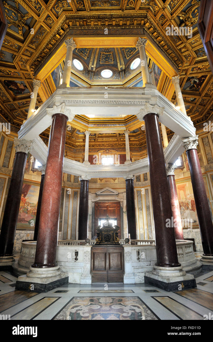 Italy, Rome, San Giovanni in Laterano, Battistero Lateranense ...