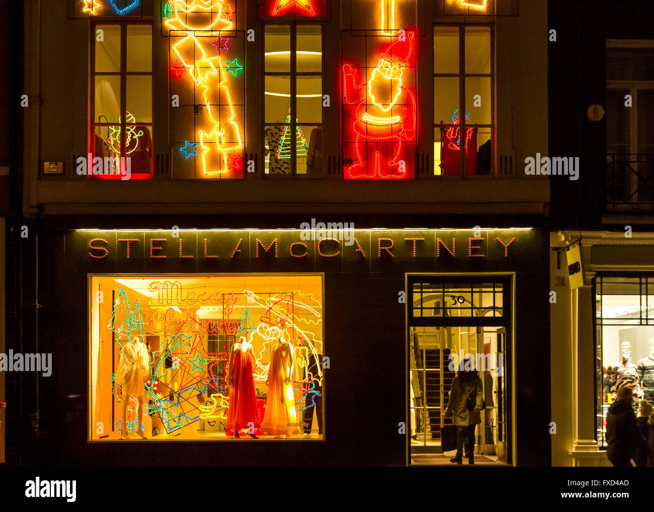 Elaborately decorated window hi-res stock photography and images - Alamy