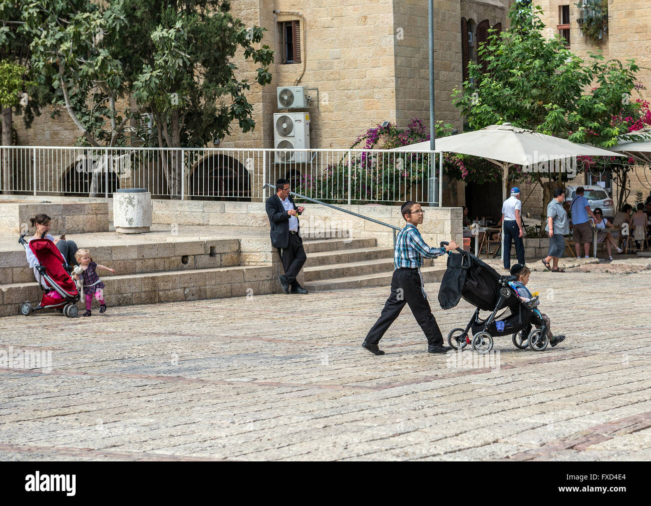 Hurva Square Jerusalem High Resolution Stock Photography and Images - Alamy