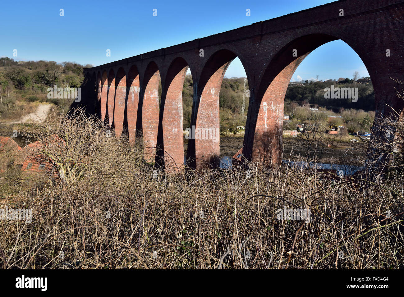 Whitby viaduct hi-res stock photography and images - Alamy