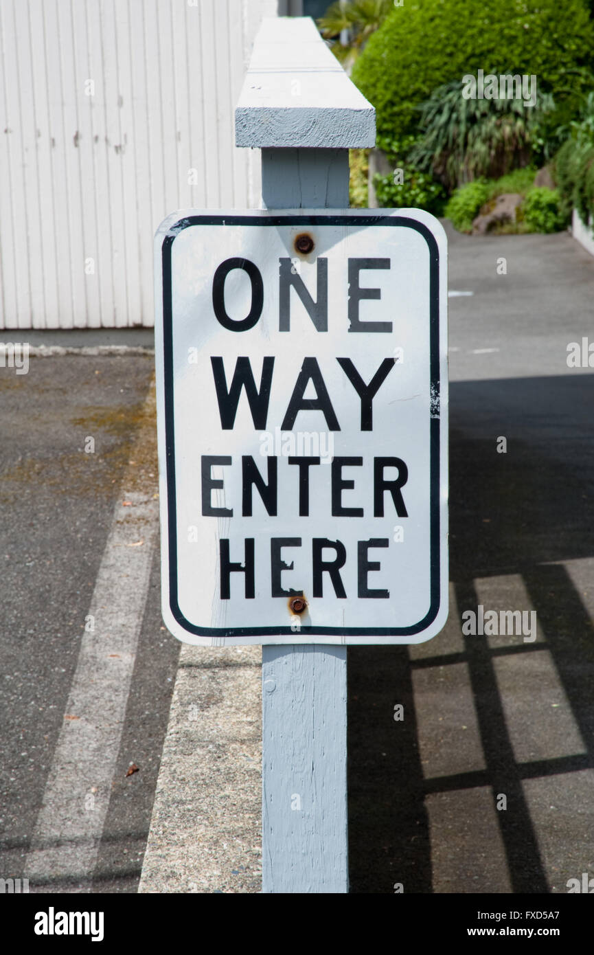One way, Enter here sign Stock Photo - Alamy