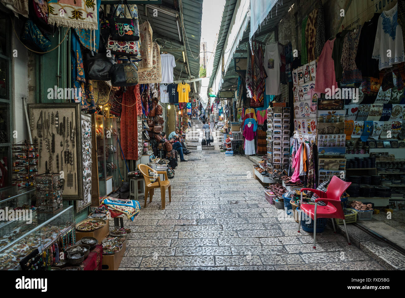 Middle east fashion clothes shop stores hi-res stock photography and ...