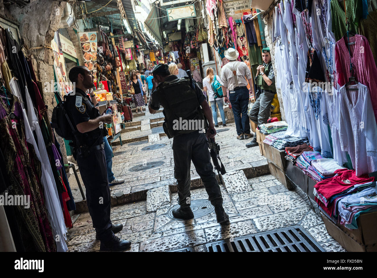 Israeli Border Police Magav on Arab market that sprawls across ...