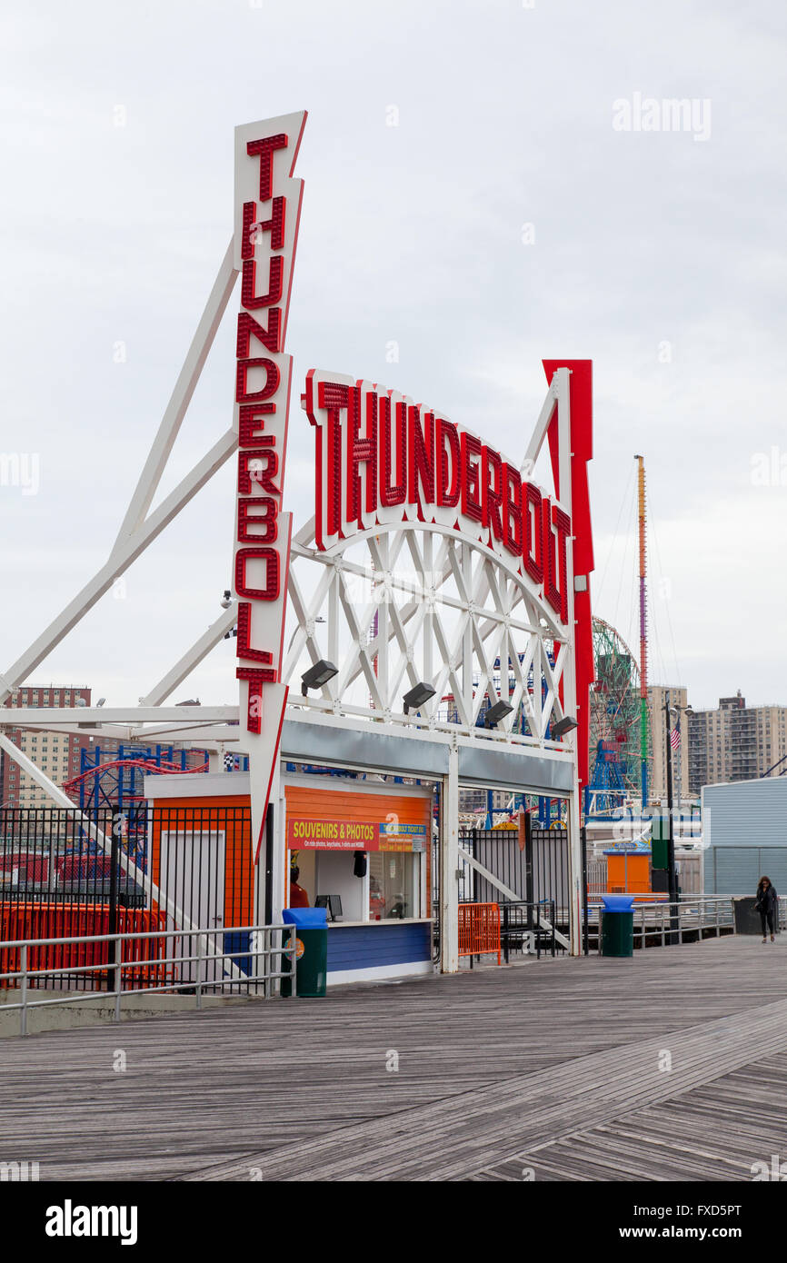 Thunderbolt rollercoaster, Coney Island, Brooklyn, New York City ...