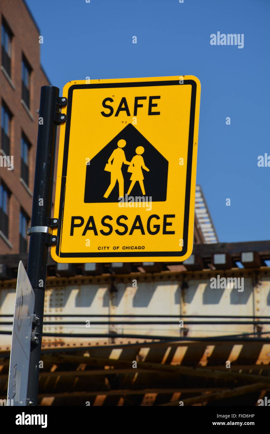 A Safe Passage Sign In Chicago Safe Passage Areas Include Security To Prevent Gang Violence To