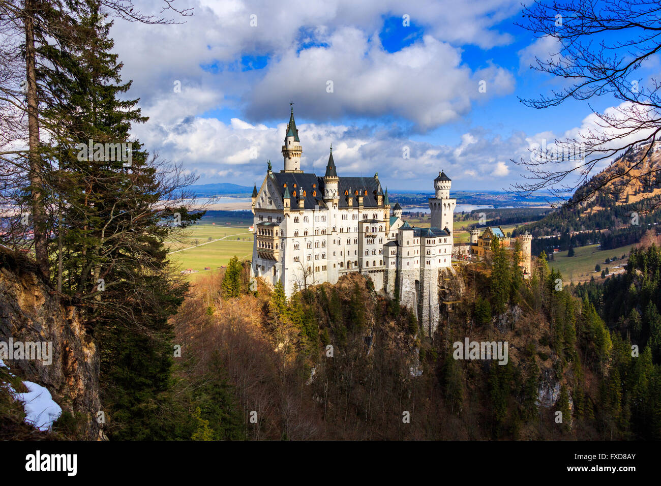 Neuschwanstein Castle in winter landscape, Fussen, Germany Stock Photo ...