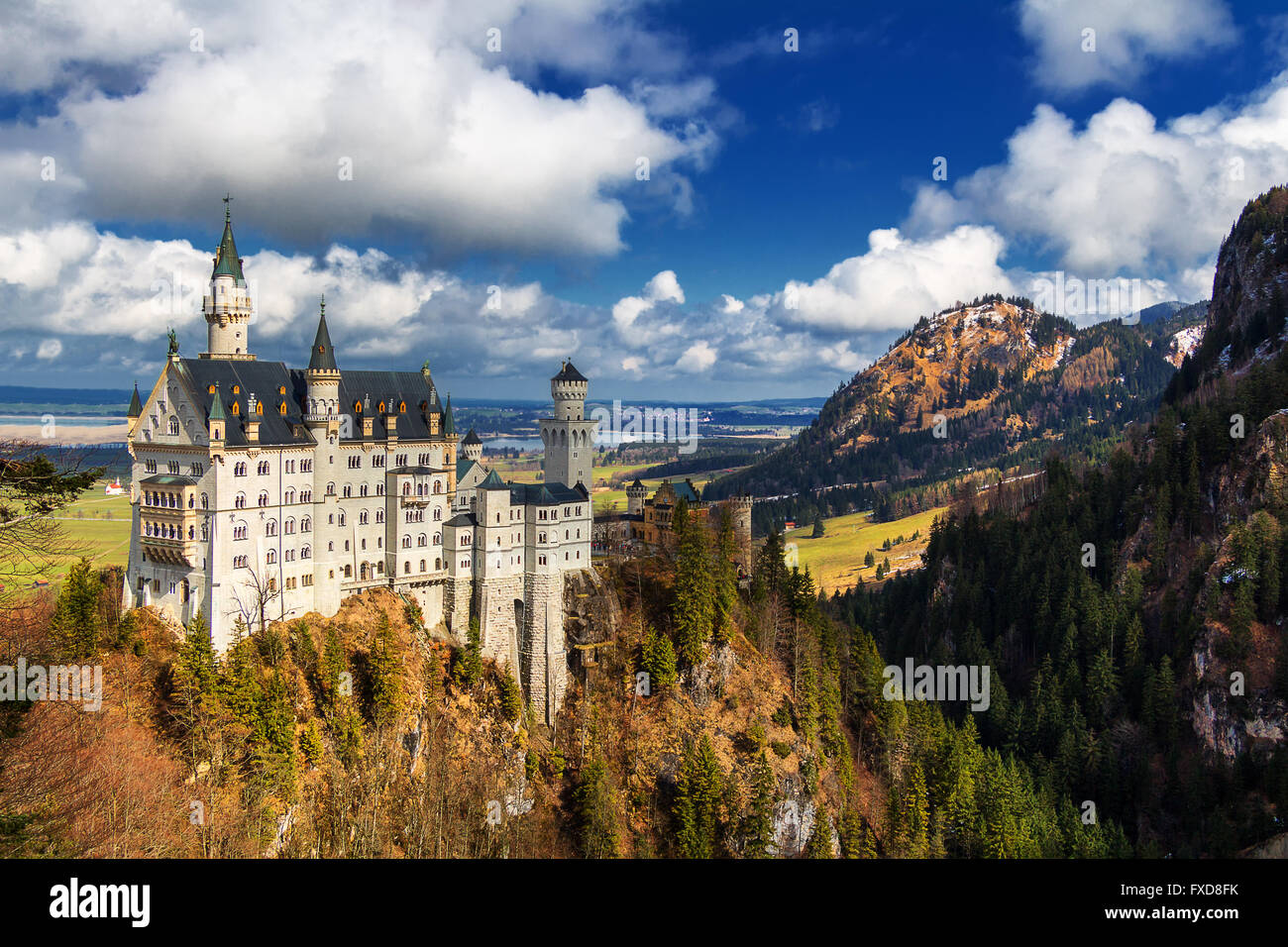 Neuschwanstein castle snow hi-res stock photography and images - Alamy