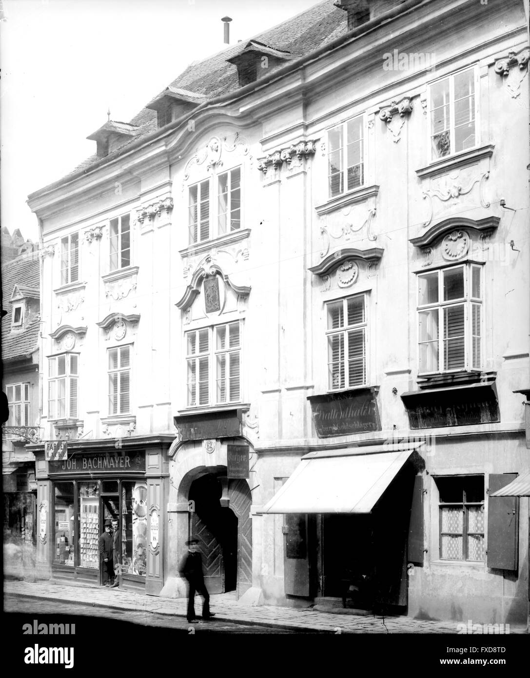 Neubaugasse Black and White Stock Photos & Images - Alamy