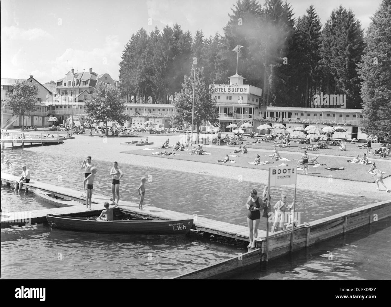 1940s ship navigation hi-res stock photography and images - Alamy
