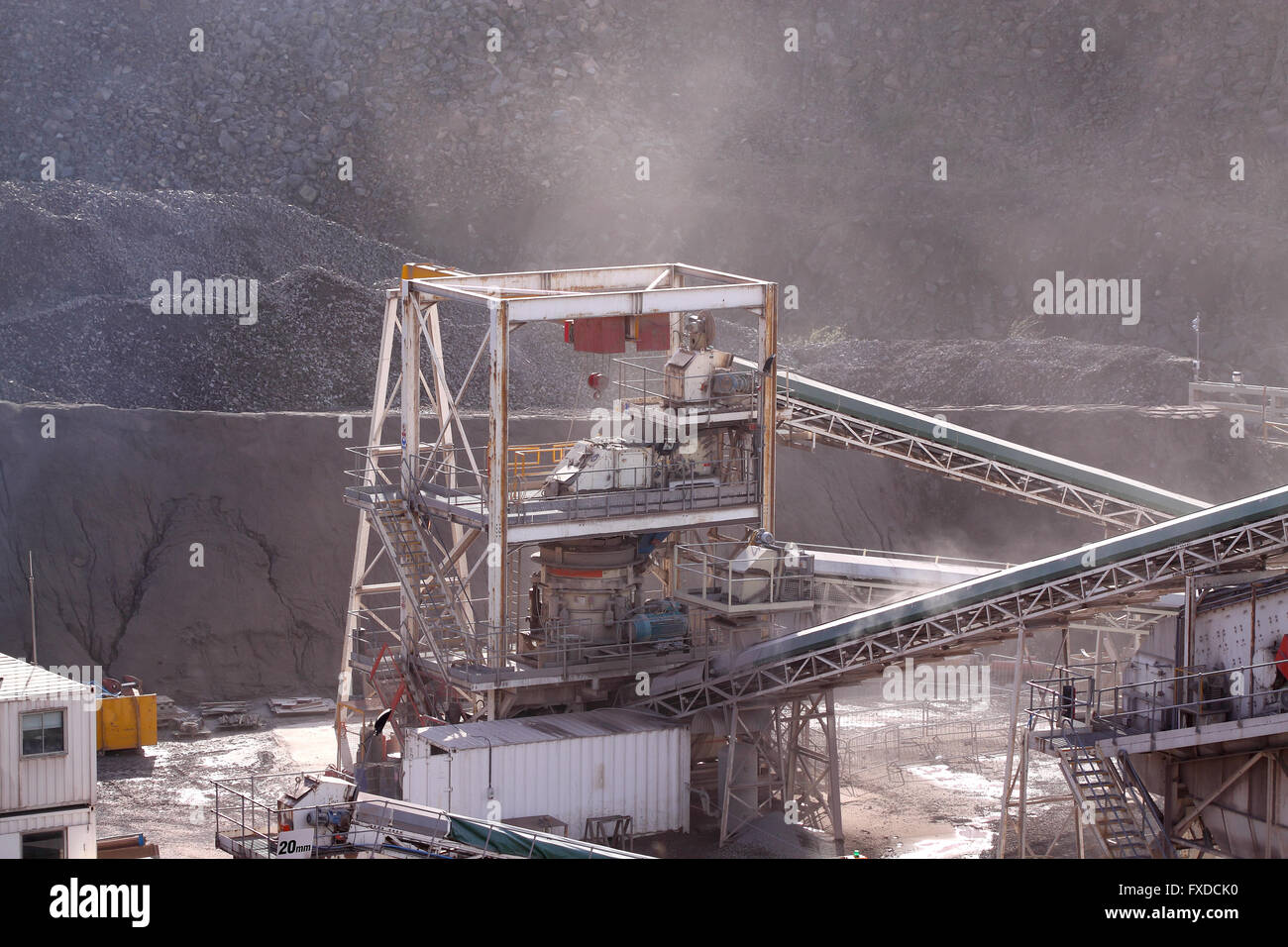 Slate quarrying machinery hi-res stock photography and images - Alamy
