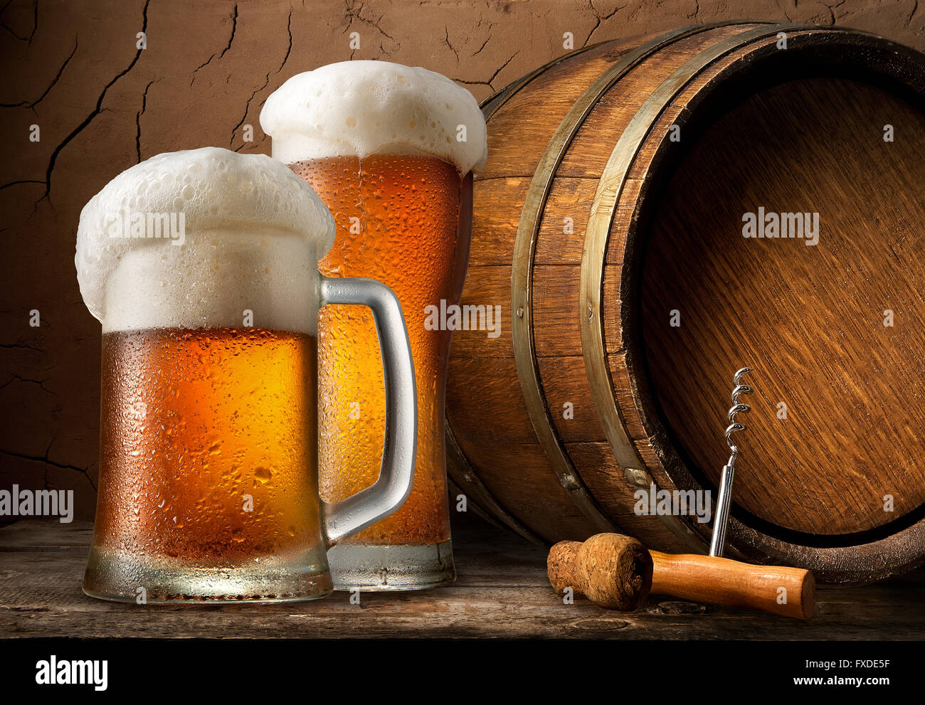 Wooden beer barrel glass hi-res stock photography and images - Alamy