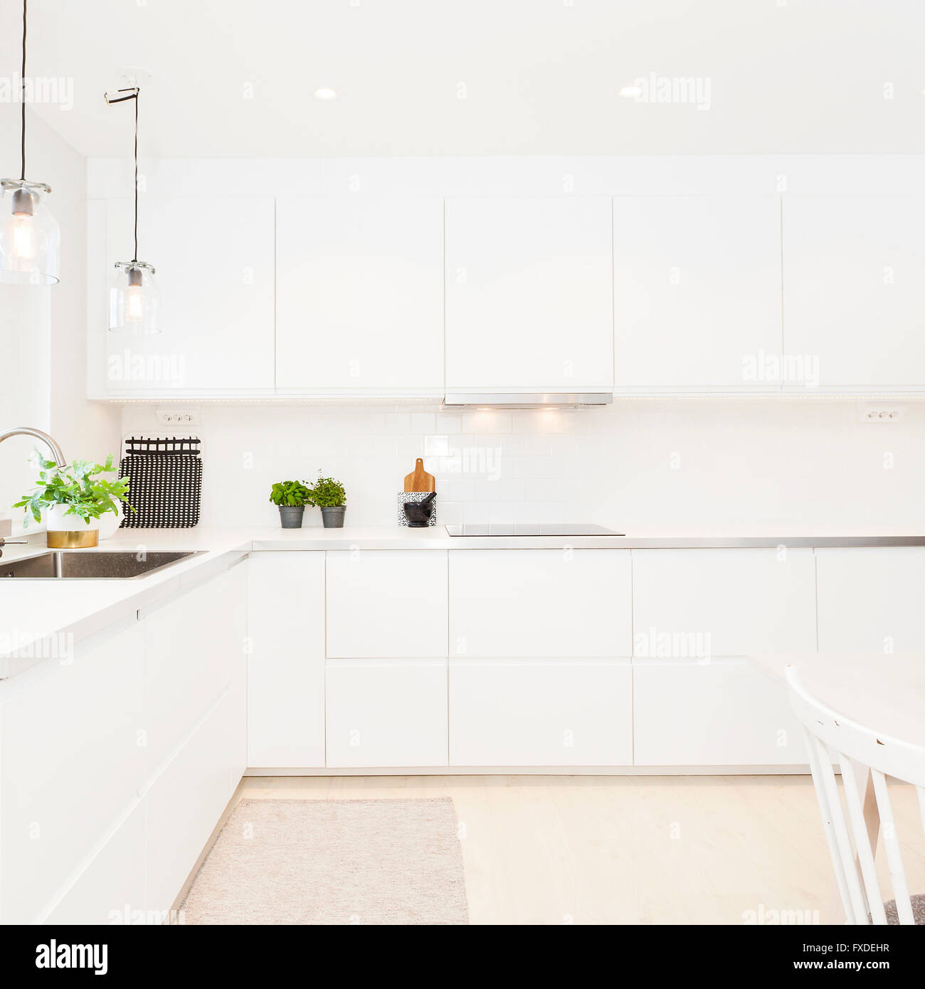kitchen counter top in a fancy kitchen Stock Photo - Alamy