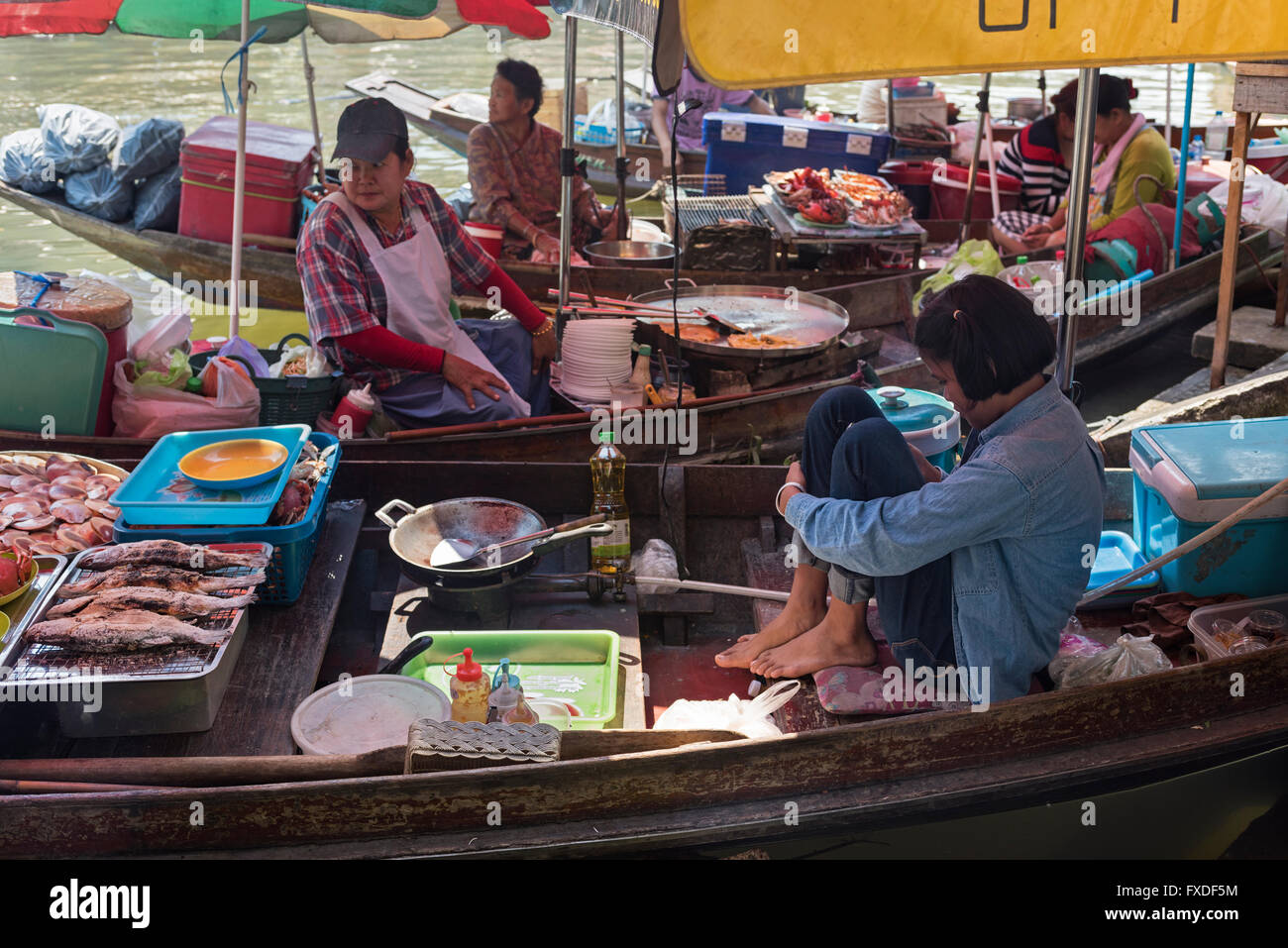 Waterside food stalls Amphawa floating market Thailand Stock Photo - Alamy