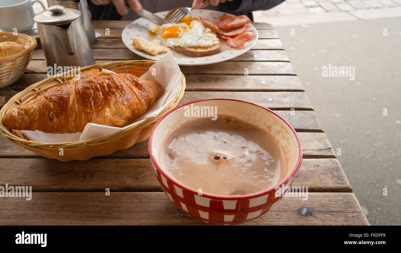 French breakfast hi-res stock photography and images - Alamy