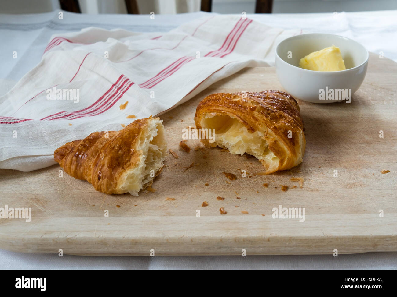 Croissantes hi-res stock photography and images - Alamy