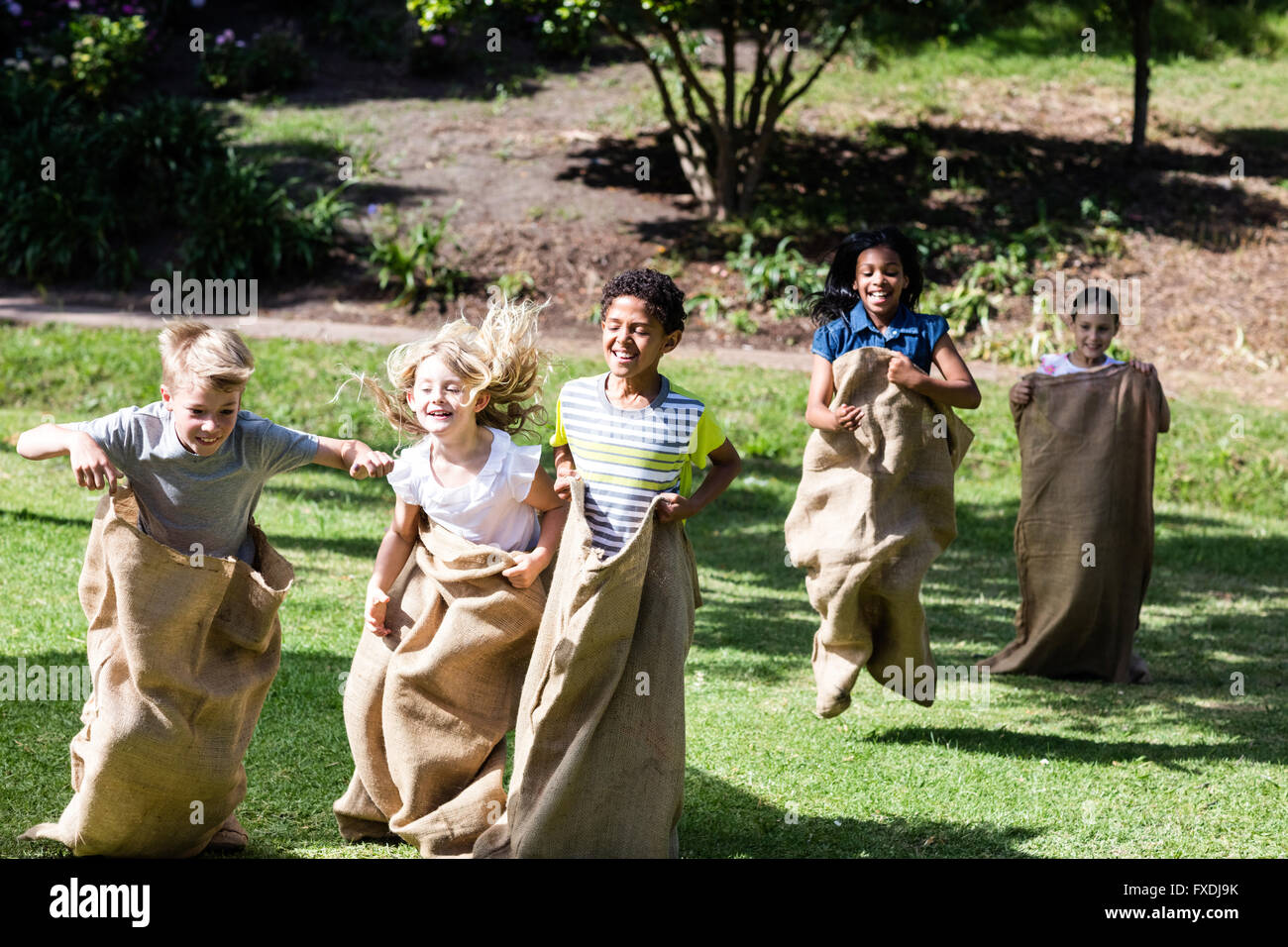Sack race hi-res stock photography and images - Alamy