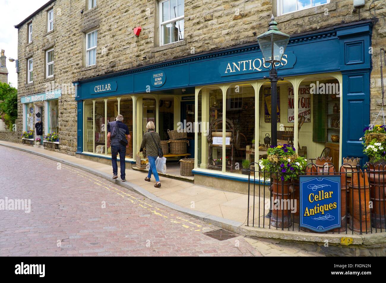 Curio Shop For Tourists High Resolution Stock Photography and Images ...