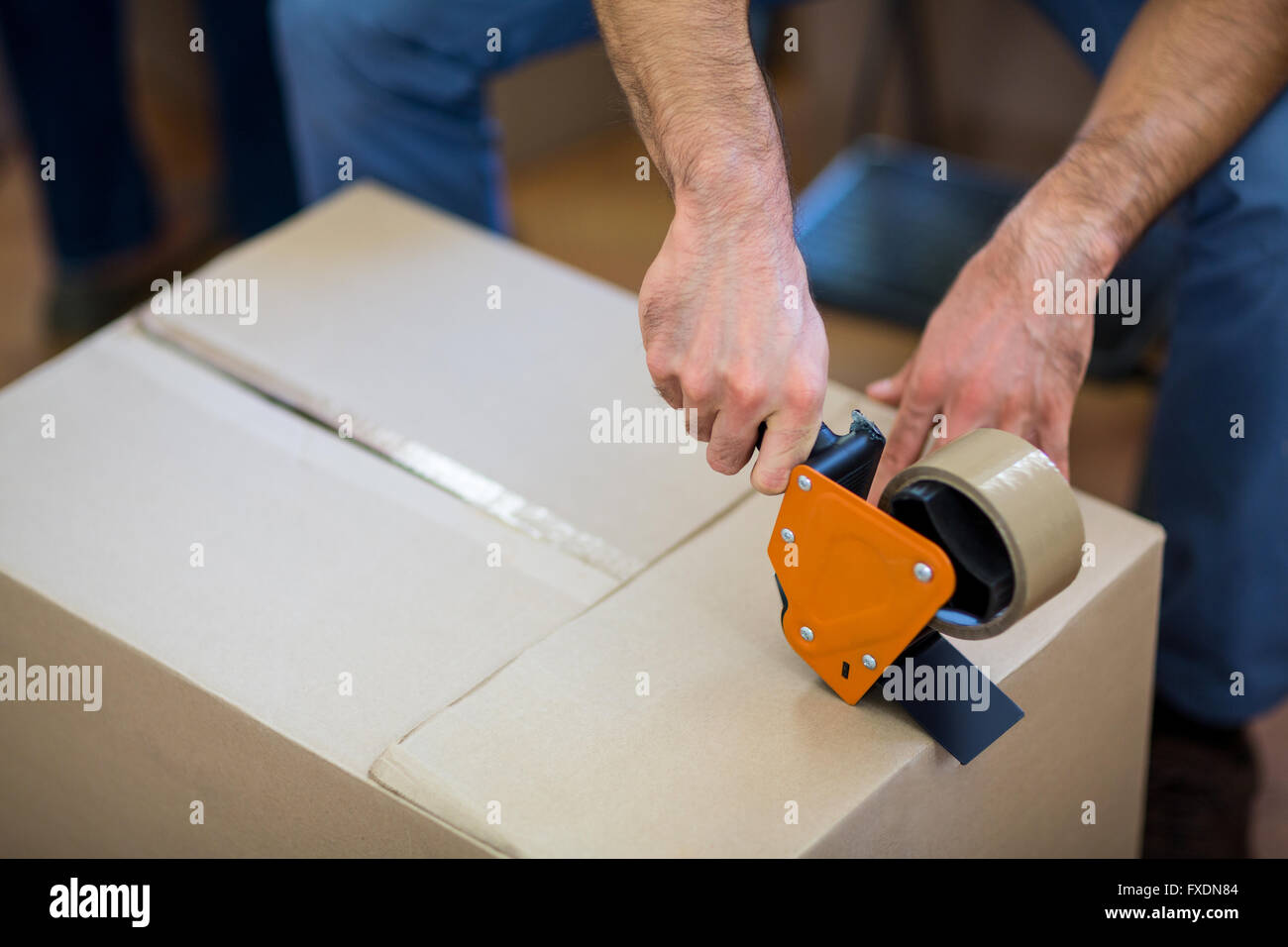 Sealing hi-res stock photography and images - Alamy