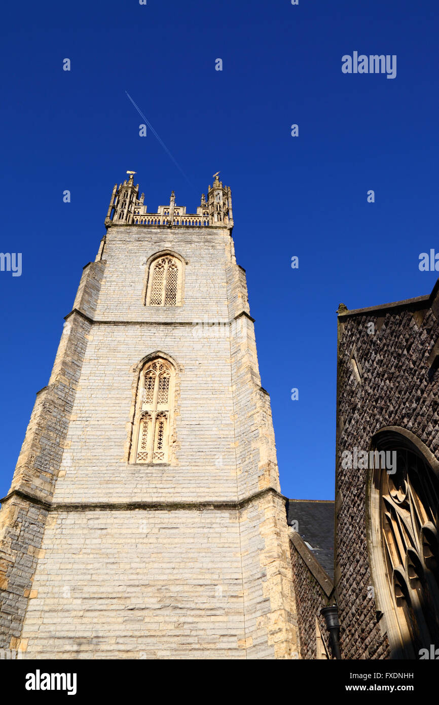 Perpendicular style architecture hi-res stock photography and images ...