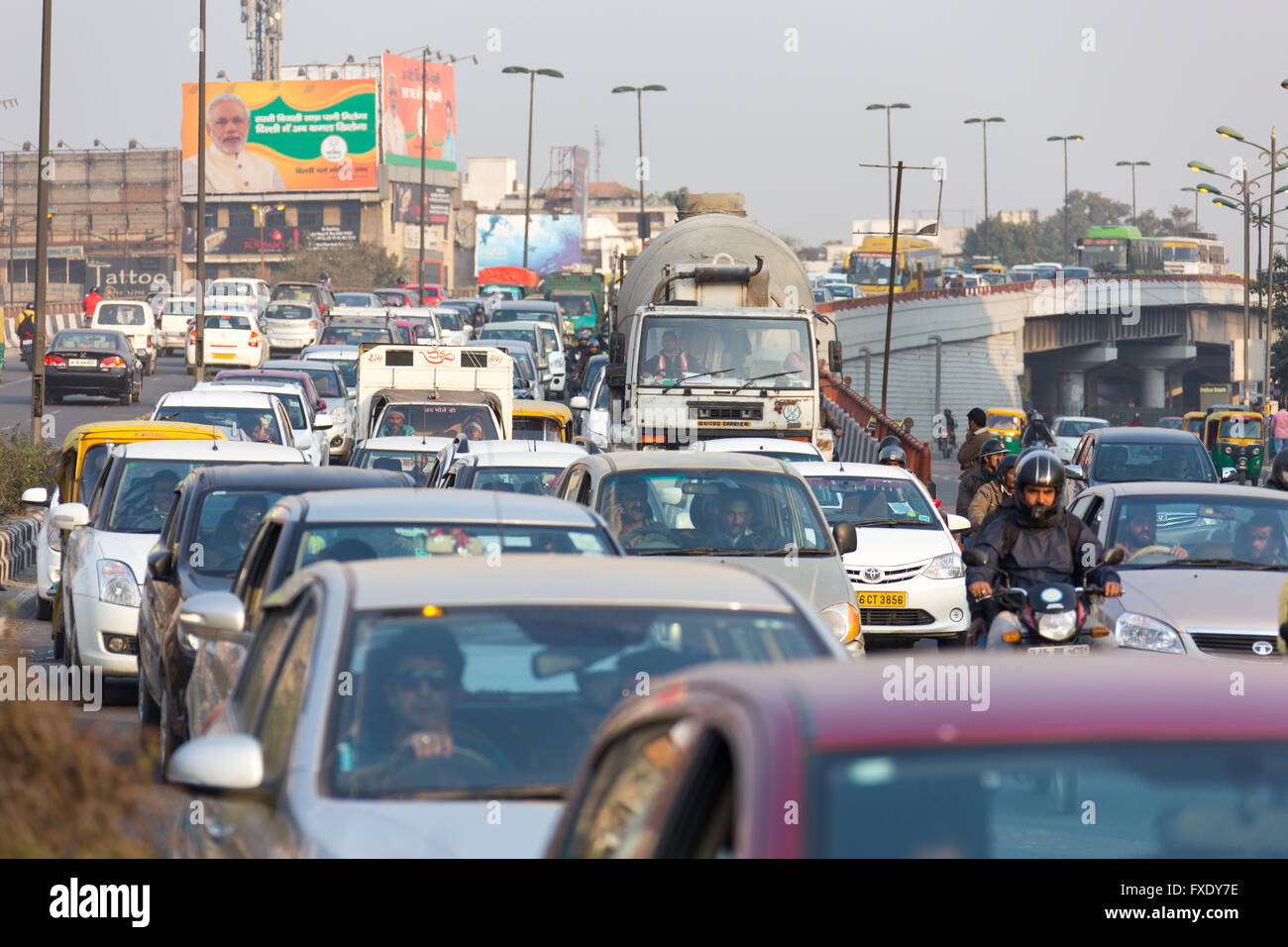 Crowded Ring Road in Delhi, India Stock Photo - Alamy