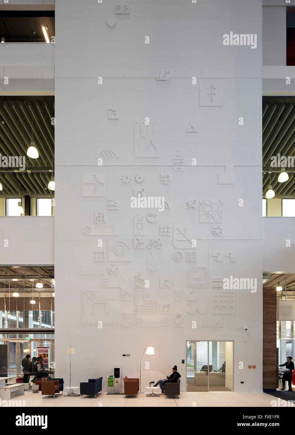 Interior view of main atrium space. City of Glasgow College - Riverside ...