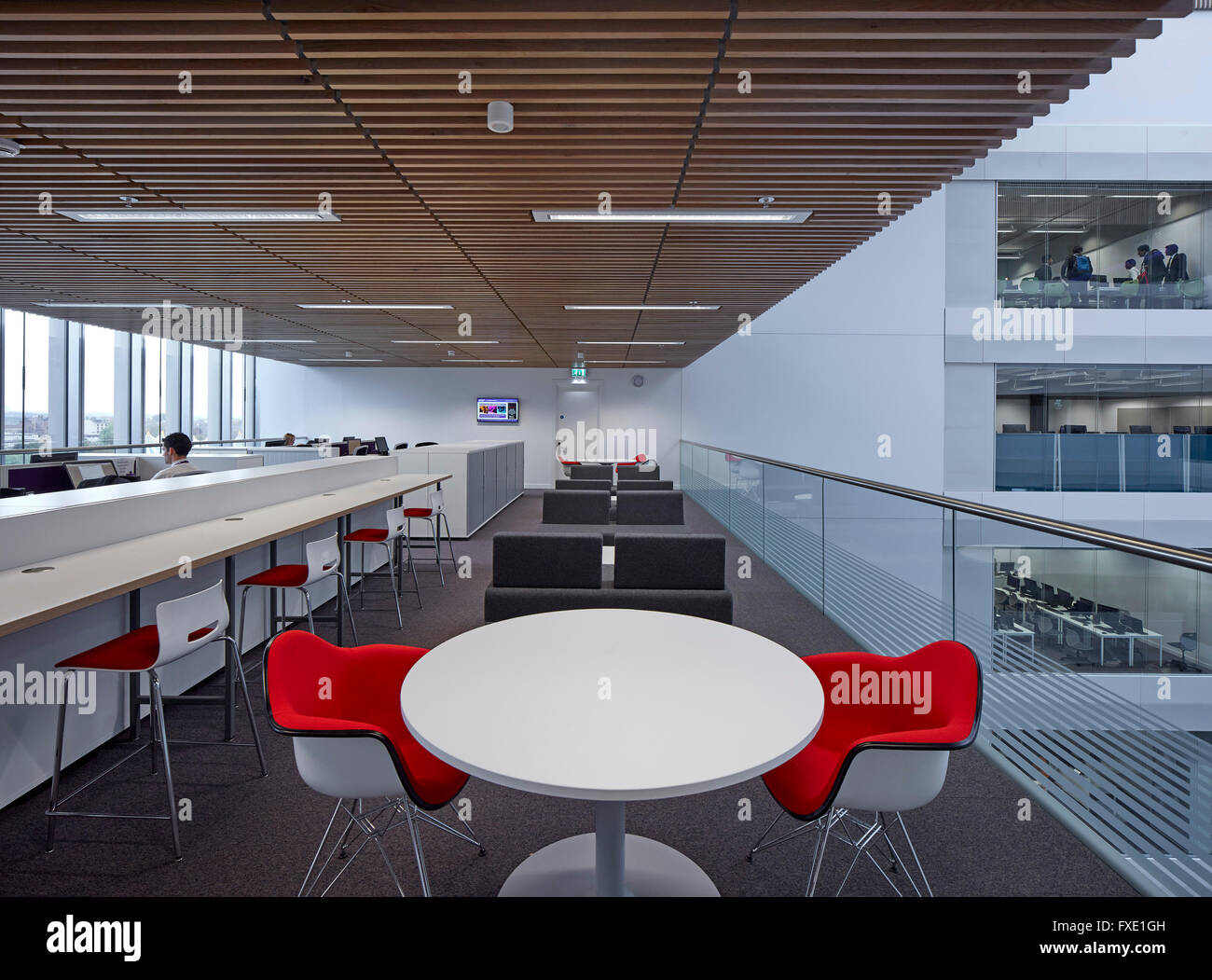 Interior view of admin area on upper level. City of Glasgow College ...